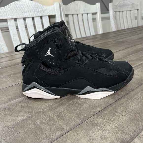 Jordan | Shoes | Nike Air Jordan True Flight Black Cool Grey Sz 1 ...